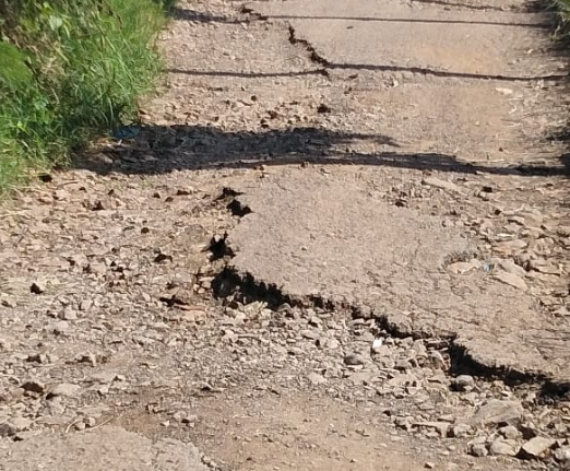 Kondisi Jalan Rancalame-Jatisari Menghawatirkan | BandungRaya Kondisi Jalan Rancalame-Jatisari Menghawatirkan | BandungRaya